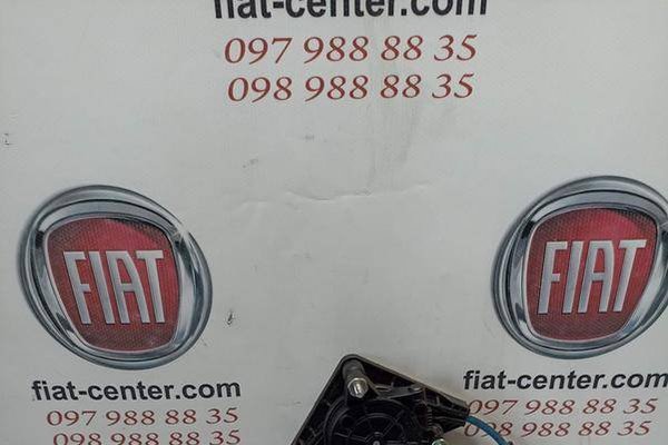 Купити Склопідйомник правий задній 51957505